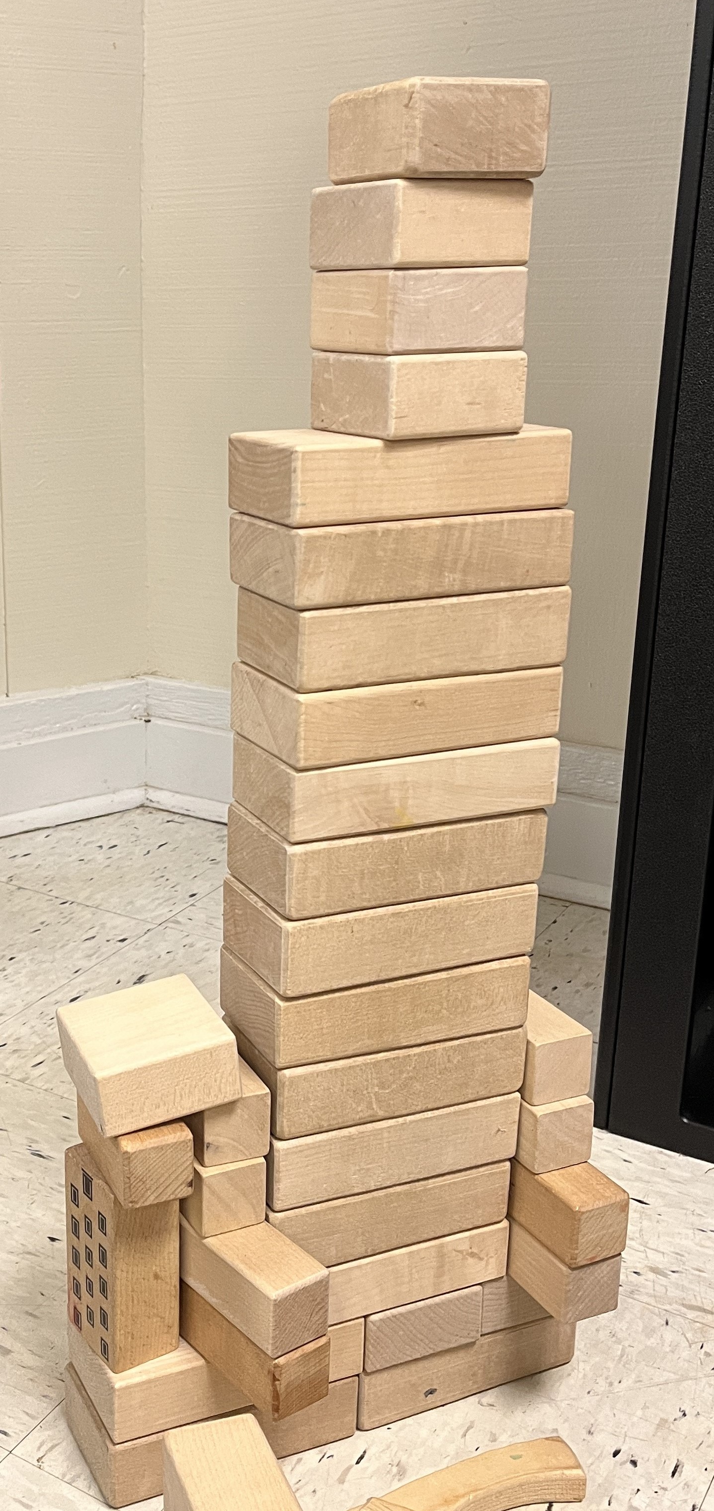 Building a Stable Tower – Inventors of Tomorrow